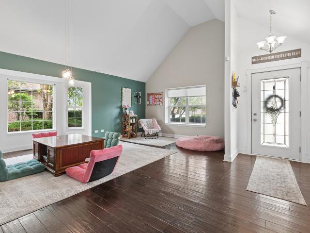 8204 W Rosebury Drive