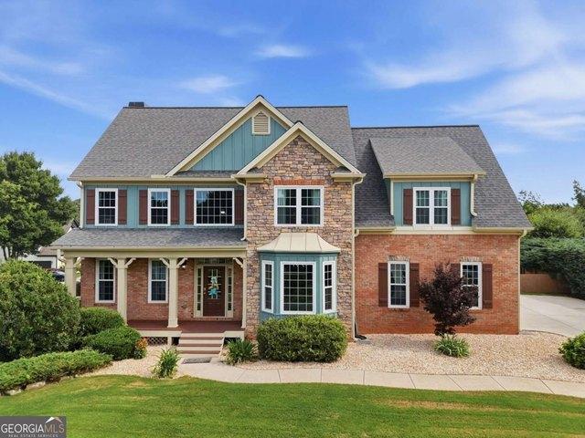 8205 Applewood Ct, Gainesville, GA 30506