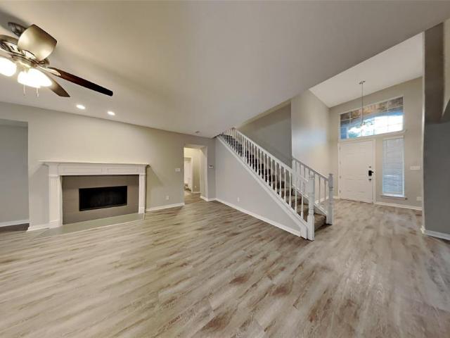 8205 Hartford Drive