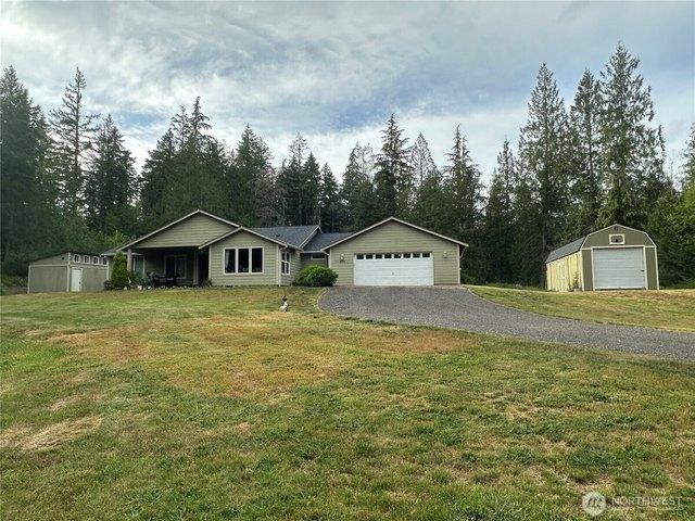 8205 Hide A Way Ln NW, Silverdale, WA 98383