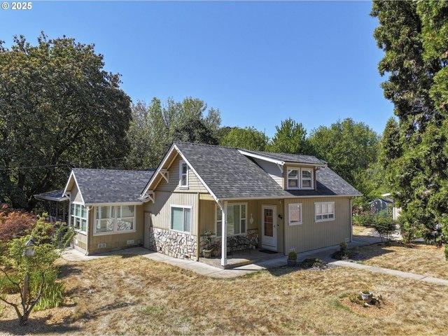 8205 SW Broadmead Rd, Amity, OR 97101