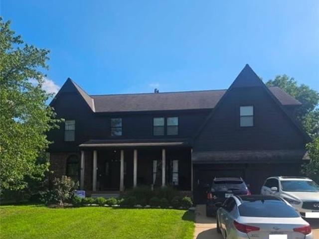 8205 W 153rd St, Overland Park, KS 66223