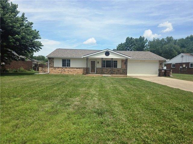 8206 Meadowlark Dr, Carlisle, OH 45005