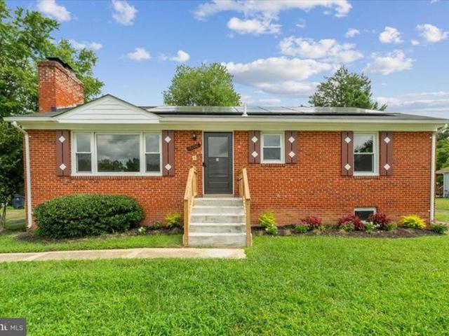 8206 Dangerfield Pl, Clinton, MD 20735