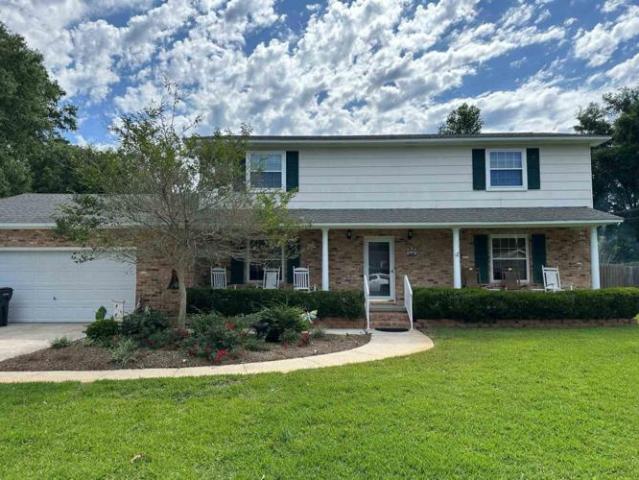 8206 Excelsior Dr, Pensacola, FL 32514