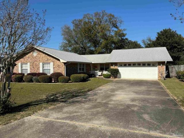 8206 Emperor Rd, Pensacola, FL 32514