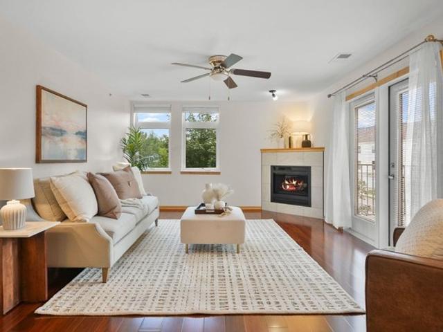 8206 Starr Grass Dr Apt 303, Madison, WI 53719