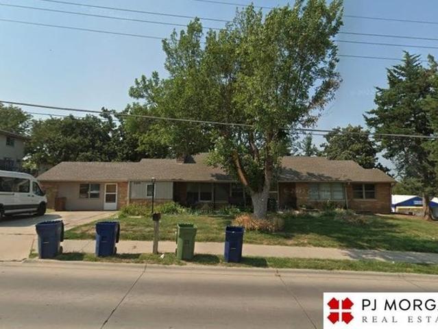 8206 S 48th St, Bellevue, NE 68157
