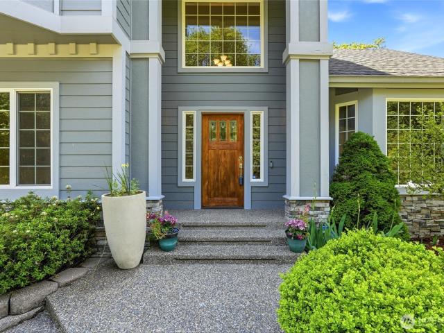 8206 th Avenue SE