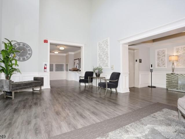 8208 Warrens Way