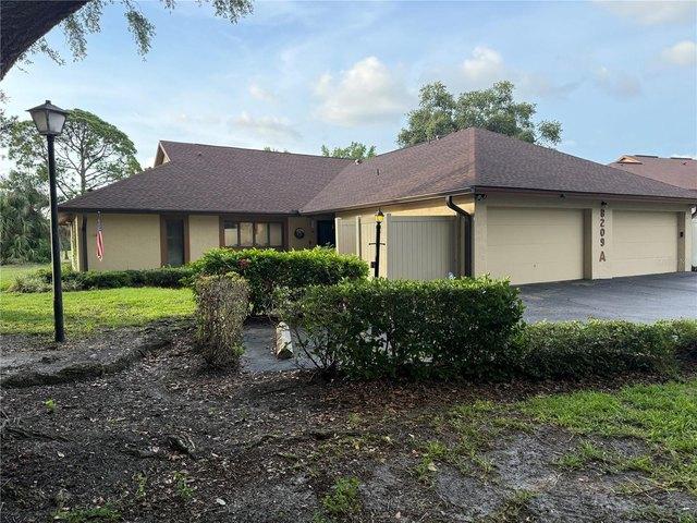 8209 Bardmoor Pl Unit 101A, Seminole, FL 33777