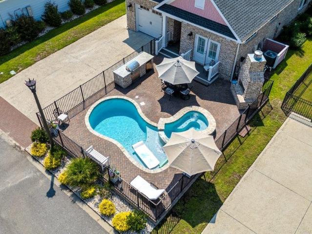 8209 Living Tide Dr
