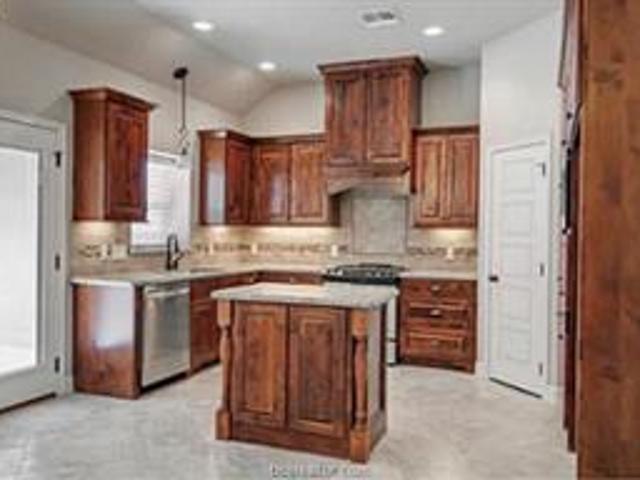 8209 Raintree Drive