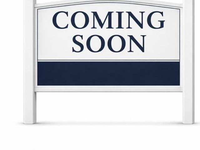 8209 Sunset Dr, Manassas, VA 20110