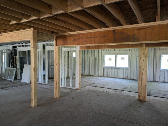 8200 N Teutonia Ave
