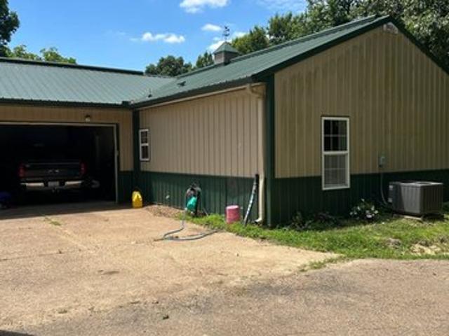 8200 Brunswick Rd, Millington, TN 38053