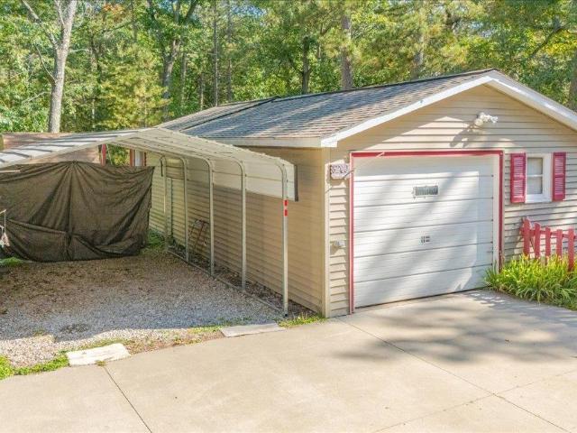 8200 Chain Lake Road