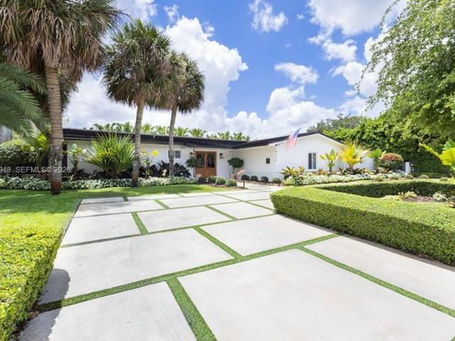 8200 SW 102nd St, Miami, FL 33156