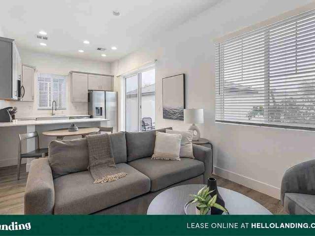 8200 W Encanto Blvd 2 Bedroom Apartment for Rent at 8200 W Encanto Blvd, Phoenix, AZ 85035