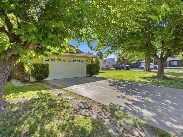 8200 Zenith Dr, Citrus Heights, CA 95621 | MLS #226042 | Compass