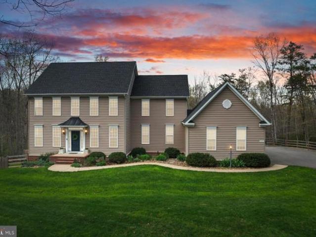 8201 Old Mineral Springs Rd, Fredericksburg, VA 22407