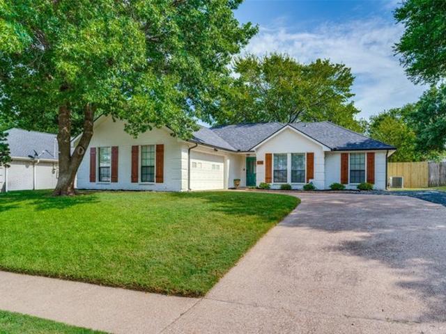 8201 Christie Dr, Frisco, TX 75033
