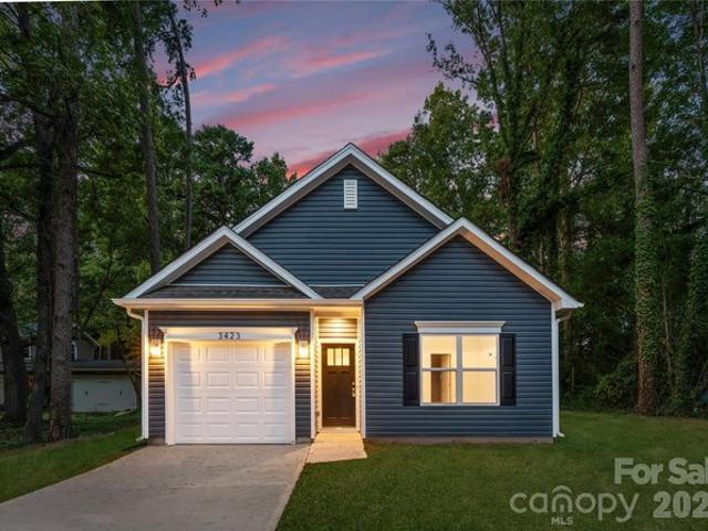 8201 Dow Rd, Charlotte, NC 28269