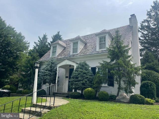 8201 Larry Place