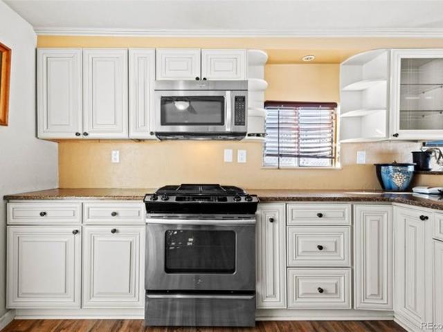 8201 S Santa Fe Dr Lot 86, Littleton, CO 80120