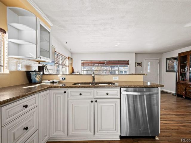 8201 S Santa Fe Drive