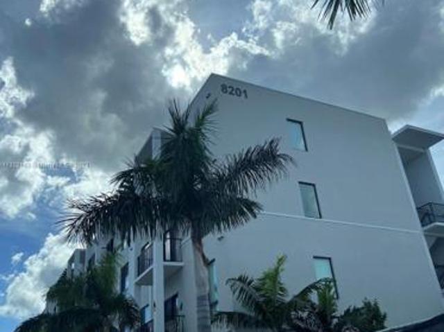 8201 41 St NW #D 407, Doral, FL 33166