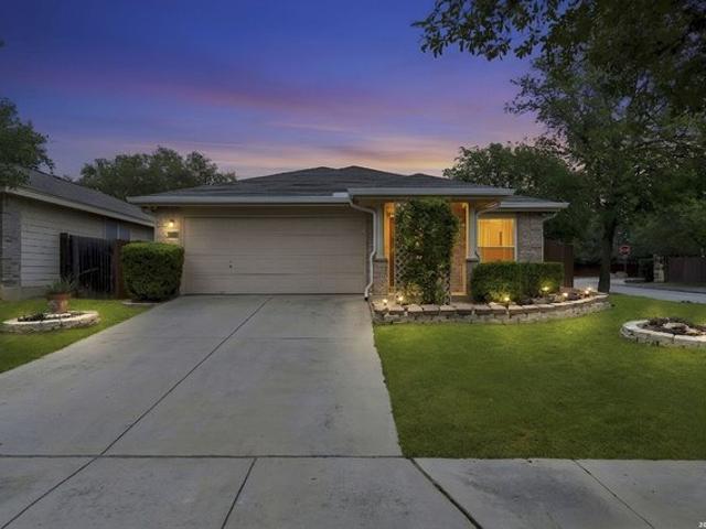 8202 Maloy Mnr, San Antonio, TX 78250