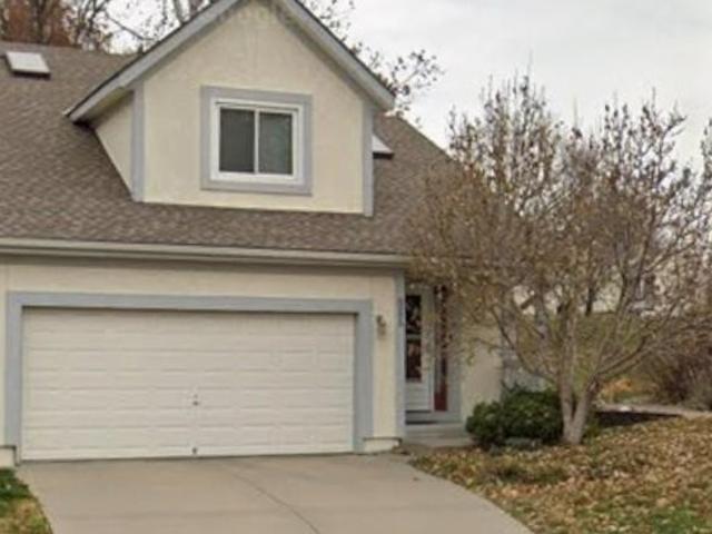 8202 NW Bradford Ct, Kansas City, MO 64151