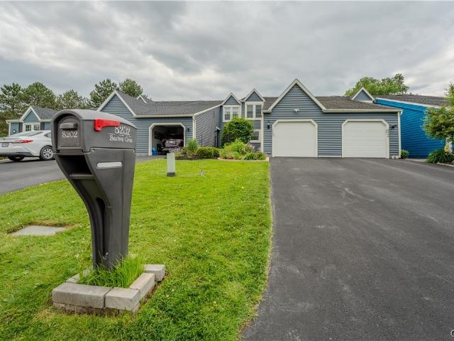 8202 Beehive Circle