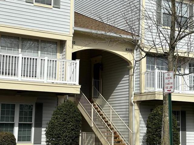 8202 C Crossbrook Court # 8202C
