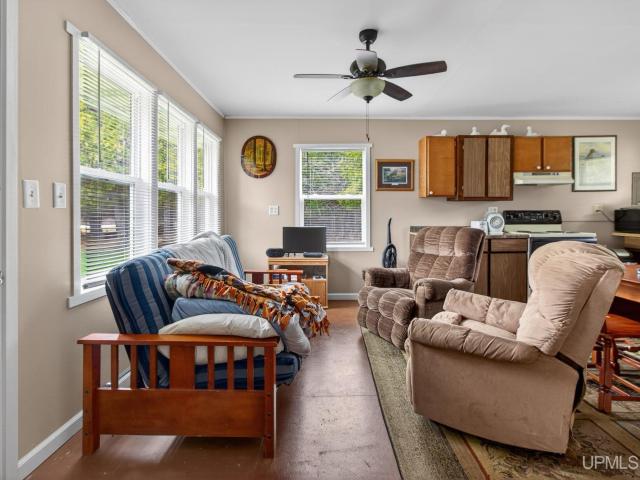 8202 County 503 CC Road