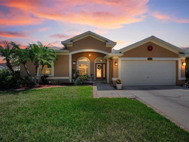 8202 Wild Oaks Cir, Largo, FL 33773