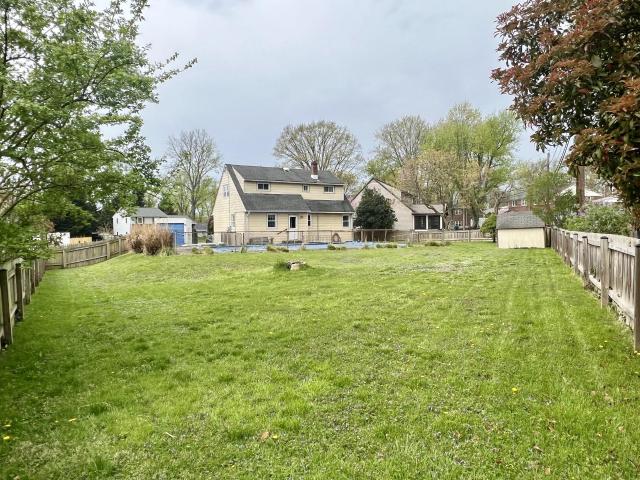 8203 Boman Court