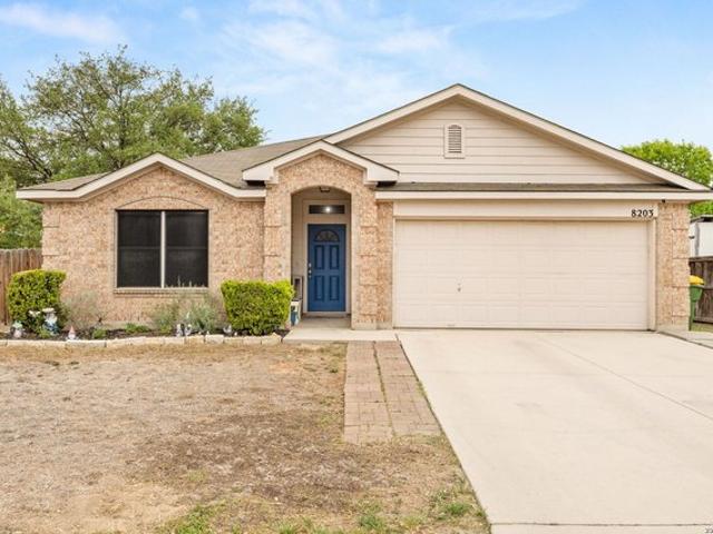 8203 Ellerston Blvd, Selma, TX 78154