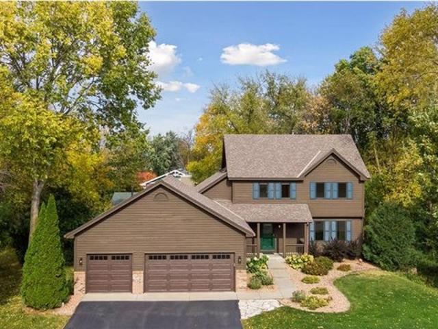8203 th Ct W, Lakeville, MN 55044