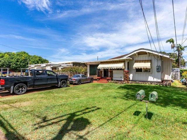820 10th Ave, Honolulu, HI 96816
