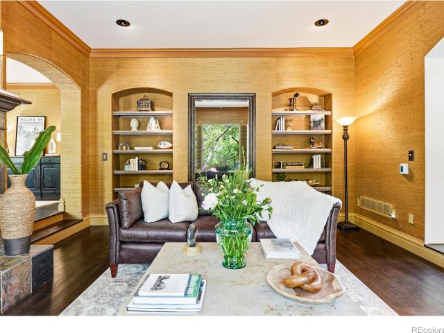 820 6th Street