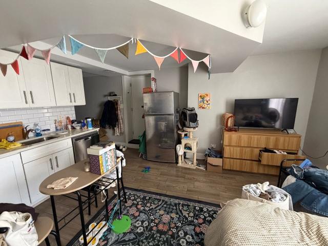 820 826 W. Cuyler Studio Apartment for Rent at 820 W Cuyler Ave, Chicago, IL 60613 Uptown