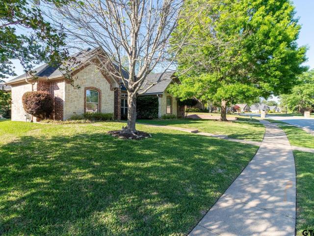 820 Cambridge Bend, Tyler, TX 75703 | MLS #26005 | Compass