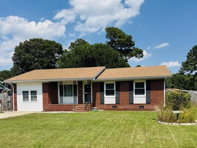 820 Cedar Point Cir, Elizabeth City, NC 27909