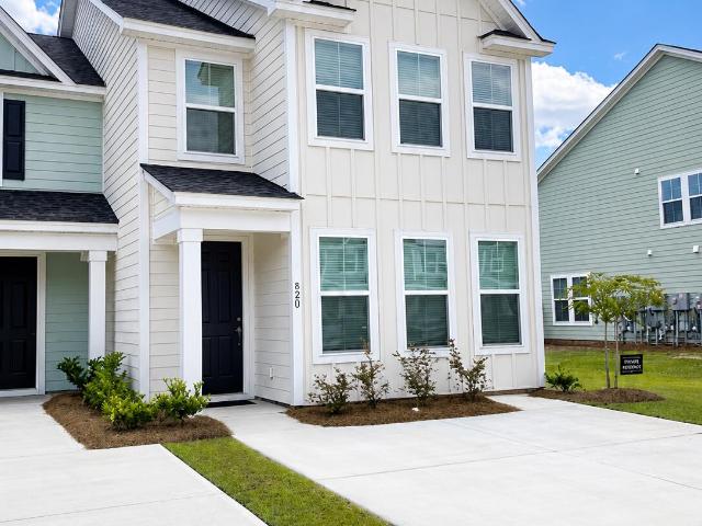 820 Alma Sq Drive