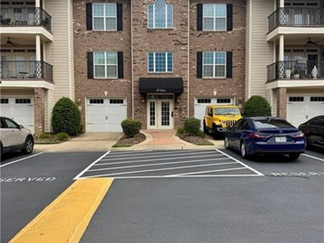 820 Astron Ln Unit 104, Fayetteville, NC 28314