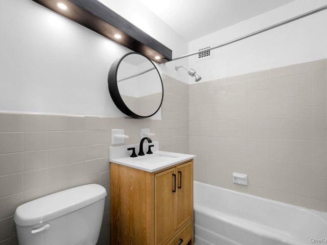 820 Boynton Avenue 11 K