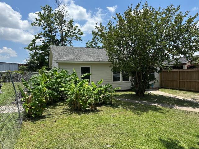 820 Bennington St, Unit A, Houston, TX 77022 | MLS #26737