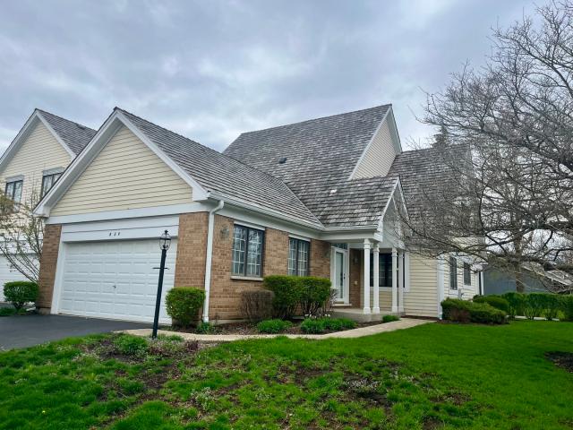 820 Braeman Ct, Libertyville, IL 60048 | MLS #12620 | Compass